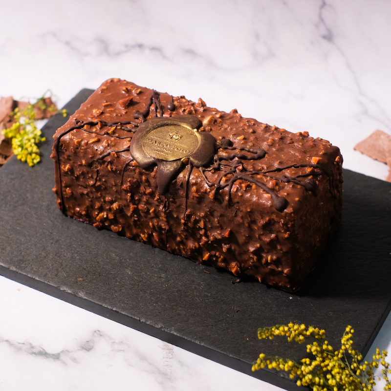 Dolce: Specialty Cakes Selection